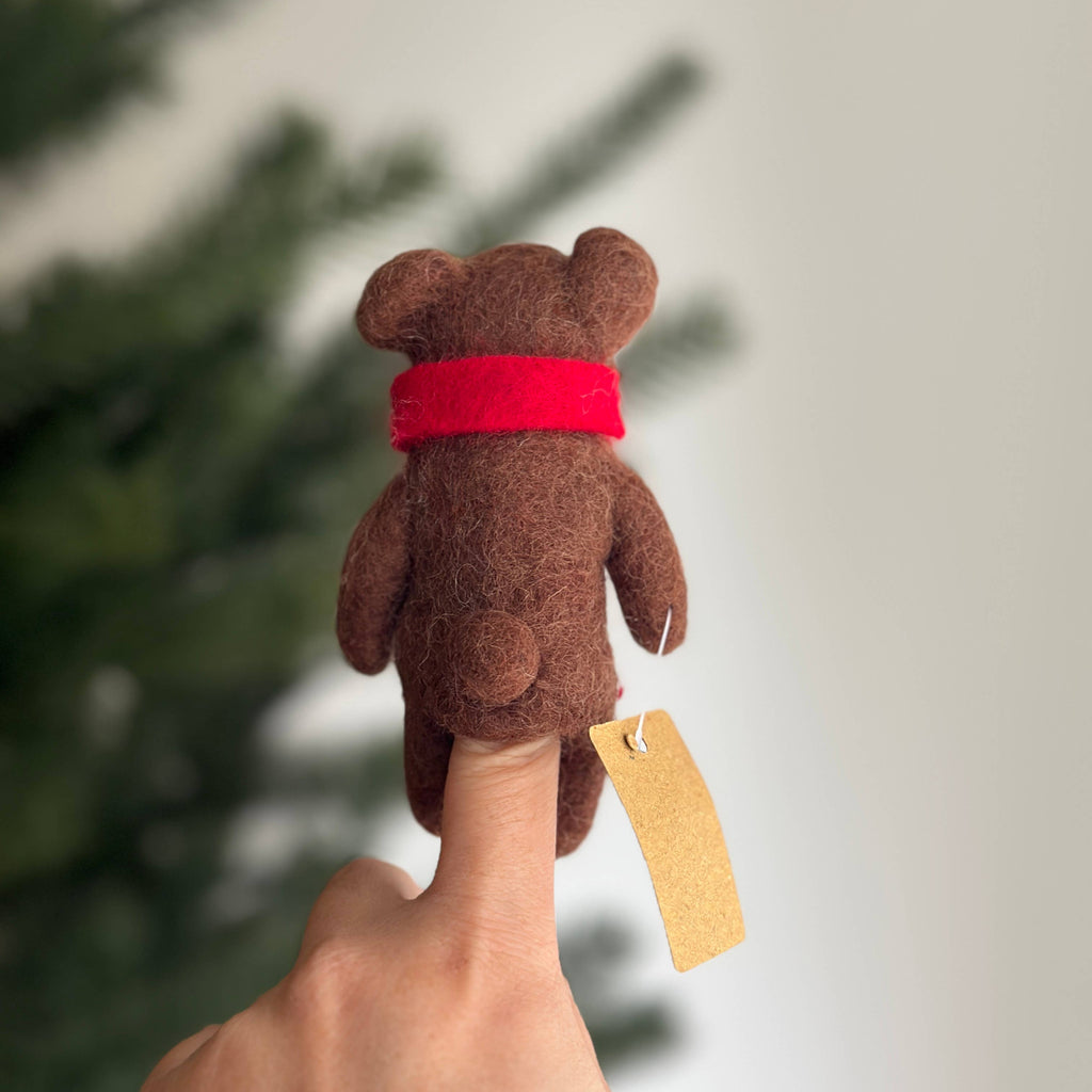 Bear in Scarf Felt Finger Puppet | Freshie & Zero